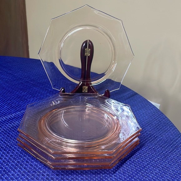 Dining | Pink Depression Plate Octagon Shape Uranium Glow Vintage ...